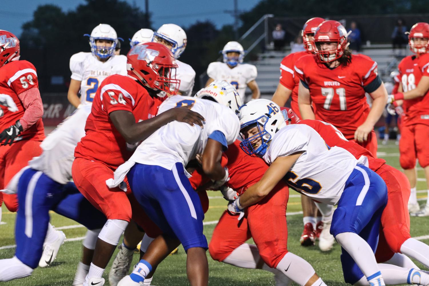 2018 Varsity Football vs. De La Salle – Niles West News